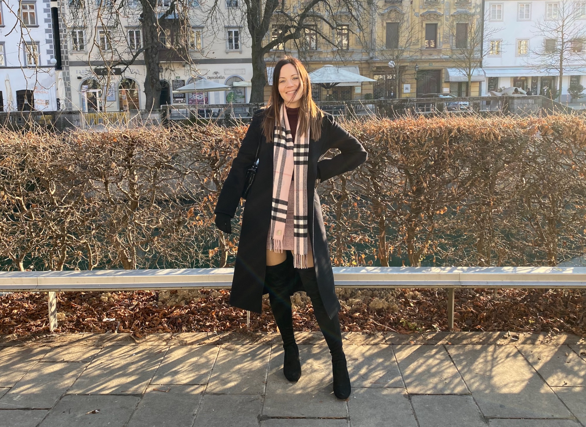 How to look stylish in cold winter? 5 easy tips - Kim Bedene